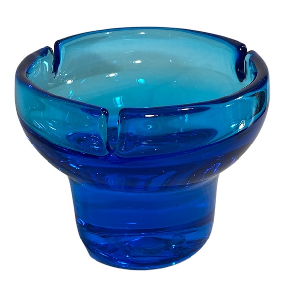 Unknown | Accents | Mid Century Modern Blue Glass Ashtray | Poshmark